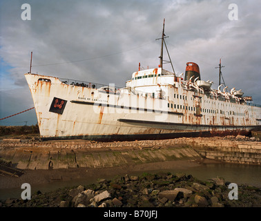 The Fun ship at Mostyn North Wales Stock Photo - Alamy