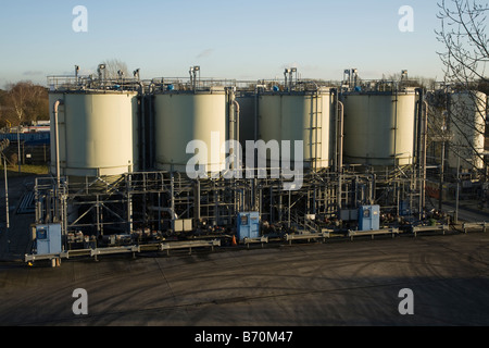 Thames Water treatment works at Kempton Park, Middlesex. UK. (44 Stock ...