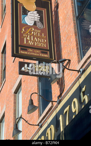 The Bell In Hand Tavern, America's Oldest Tavern, Boston, 45 Union St ...