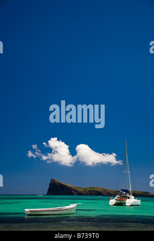 Island of Coin de Mire also known as Gunners Quoin Indian Ocean ...