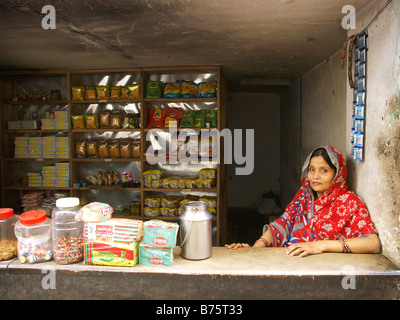 indian lady Shopping Stock Photo - Alamy