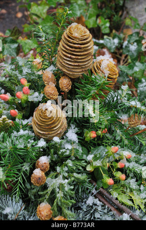 grave decoration, grave arrangement, grave decorations, grave ...