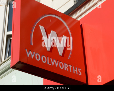 woolworths woolies shop high street retail retailer defunct out of ...