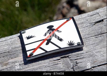 Keep Off the Grass sign during the Premier League match West Ham United ...
