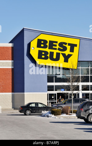 Best Buy store exterior with cars in parking lot in Seekonk ...