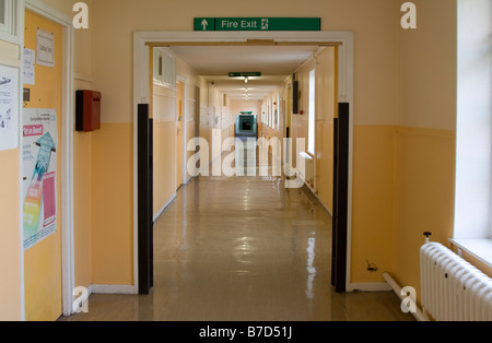 Stoke Mandeville Hospital corridor Aylesbury Buckinghamshire Stock ...