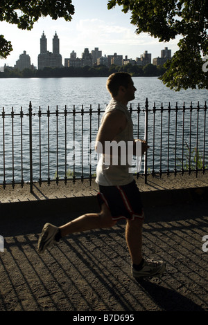 The Running Track around Jacqueline Kennedy Onassis Reservoir is a ...