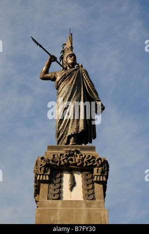 Statue of Aztec ruler Cuauhtemoc on Paseo de la Reforma, Mexico City ...