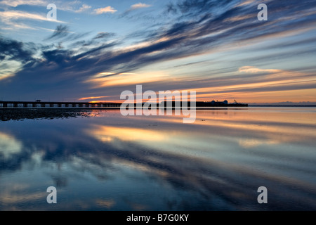 Sun Set Ryde, Isle of Wight Stock Photo - Alamy