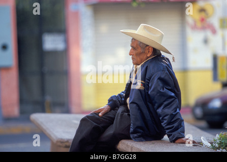 an old Mexican man Stock Photo: 15286201 - Alamy