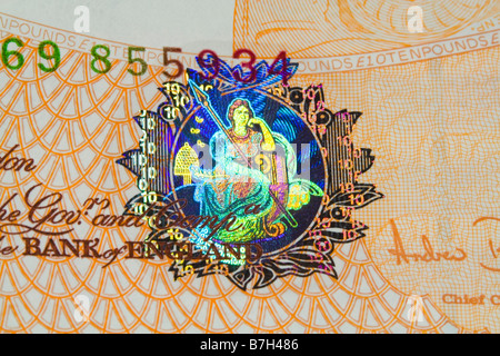 Hologram in £10 note Stock Photo - Alamy