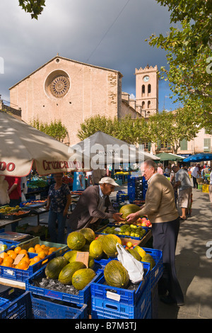Pollensa old town Sunday market in the the main Plaza Mayor square ...