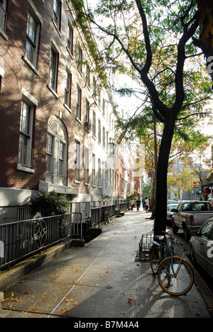 MacDougal Street in the Greenwich Village neighborhood of New York on ...