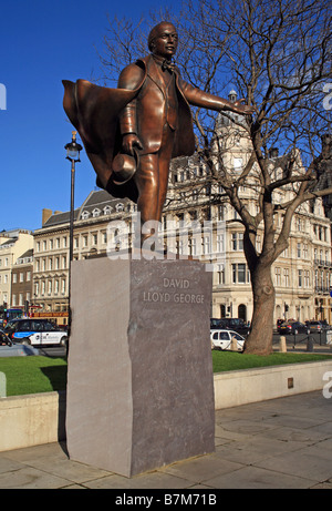 David Lloyd George Statue at Parliament Square London Stock Photo - Alamy