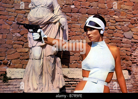 LA DECIMA VITTIMA Stock Photo - Alamy