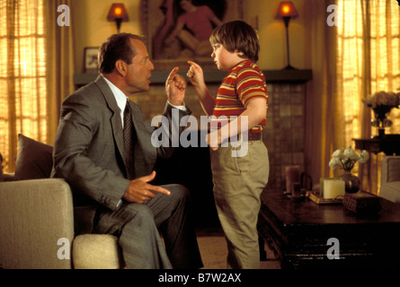 THE KID (2000) BRUCE WILLIS, SPENCER BRESLIN CREDIT DISNEY KI 033 Stock Photo - Alamy