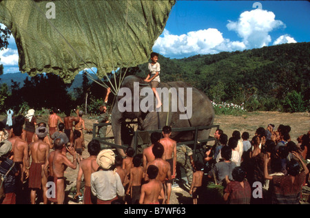 OPERATION DUMBO DROP (1995) DINH THIEN LE, RAY LIOTTA OPDP 011 Stock ...