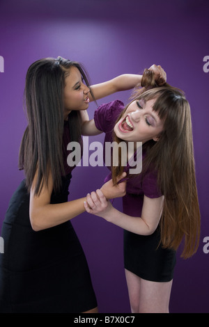 two women fighting Stock Photo - Alamy