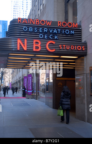 The entrance to the Rainbow Room in Rockefeller Center in New York ...