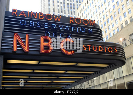 The entrance to the Rainbow Room in Rockefeller Center in New York ...