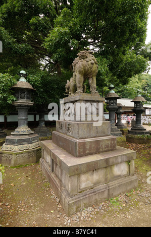 Shishi aka Jishi (Lion-Dog deity). Inner side of Yomeimon Gate. Tosho ...