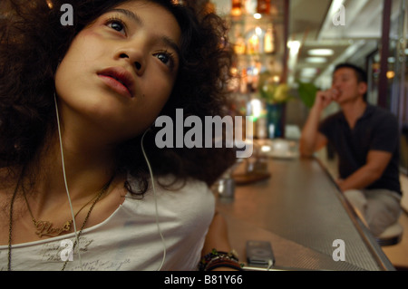 Ploy Ploy Year: 2007 - Thailand Apinya Sakuljaroensuk, Pornwut Sarasin Director: Pen-ek ...