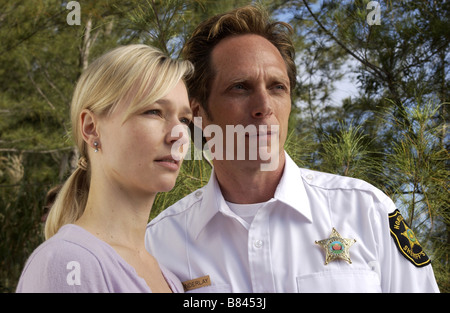 KARI MATCHETT, WILLIAM FICHTNER, INVASION, 2006 Stock Photo - Alamy