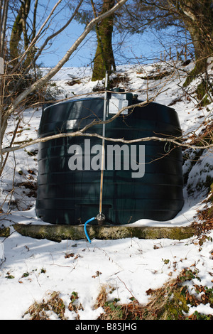A central heating oil tank in a domestic garden Stock Photo: 38847667 ...