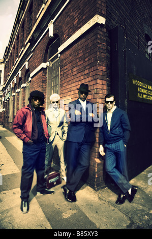 Clubbed Year : 2008 Director : Neil Thompson Mel Raido, Colin Salmon ...