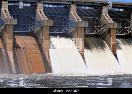 Kaw lake and dam, a hydroelectric dam, in Osage county, north central ...