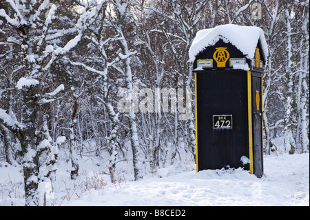 The AA telephone box on the A93 at Cambus o May, Aberdeenshire ...