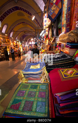 Display of traditional turkish textiles, Grand Bazaar, Istanbul, Turkey ...