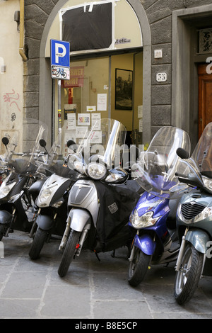 parking scooters, Firenze, Florence, Tuscany, Toscana, Italy, Europe ...