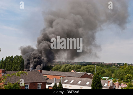 FIRE AT A LORRY DEPOT AWSWORTH NOTTINGHAMSHIRE ENGLAND NEAR IKEA AND ...