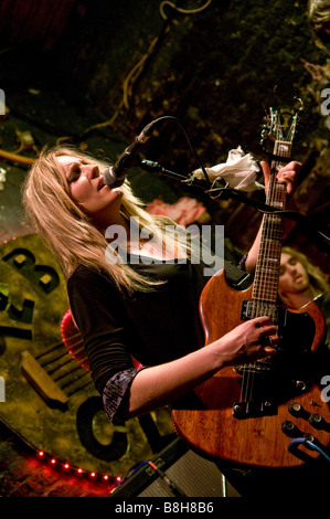 Singer/songwriter Tallulah Rendall performs on stage in London Stock ...
