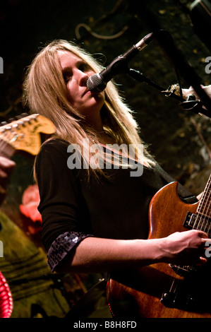 Singer/songwriter Tallulah Rendall performs on stage in London Stock ...