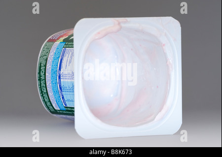 Empty yoghurt pot Stock Photo - Alamy