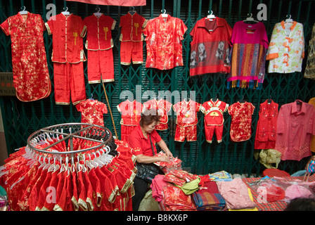 Chinese clothes shop in Chinatown Kuala Lumpur Stock Photo - Alamy