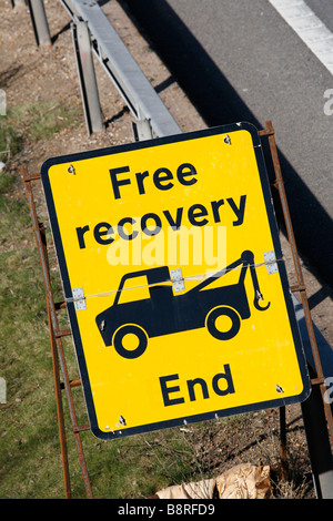 End of motorway sign Stock Photo - Alamy