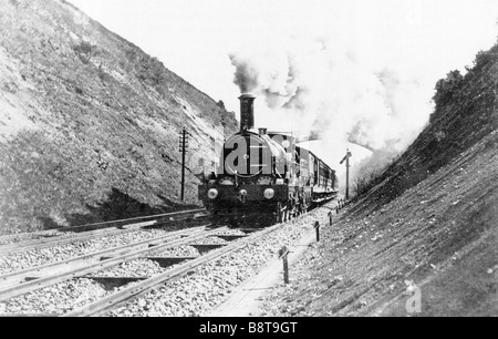 Iron Duke Steam Train, Broad Gauge Replica Loco, Didcot Railway Centre ...