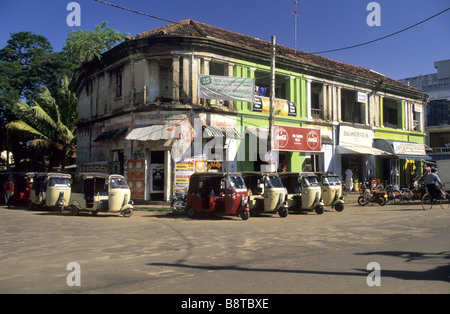 streetscape in Negombo Stock Photo - Alamy
