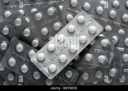 Tabletten in Verpackung Stock Photo - Alamy
