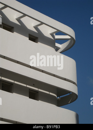 Protruding streamline balcony and a thin curved concrete shade of an ...