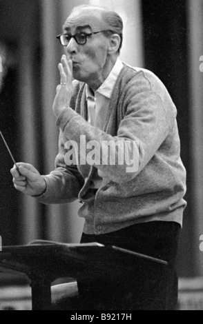 Yevgeny Mravinsky in rehearsal Stock Photo - Alamy
