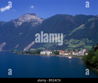 Picturesque view of the village of Brunnen on Lake Lucerne Stock Photo ...