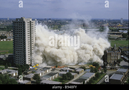 TOWER BLOCK DEMOLITION HACKNEY Stock Photo - Alamy
