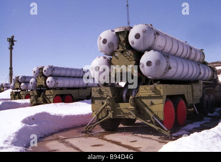 S 300 anti aircraft missile system Stock Photo: 22840397 - Alamy