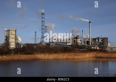 Huntsman Tioxide chemical plant. This plant produces titanium dioxide ...