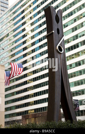 Historic clothespin monument in philadelphia, pennsylvania Stock Photo ...