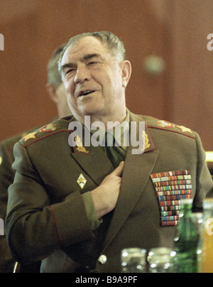 U S S R Defense Minister General of the Army Dmitry Yazov Stock Photo ...